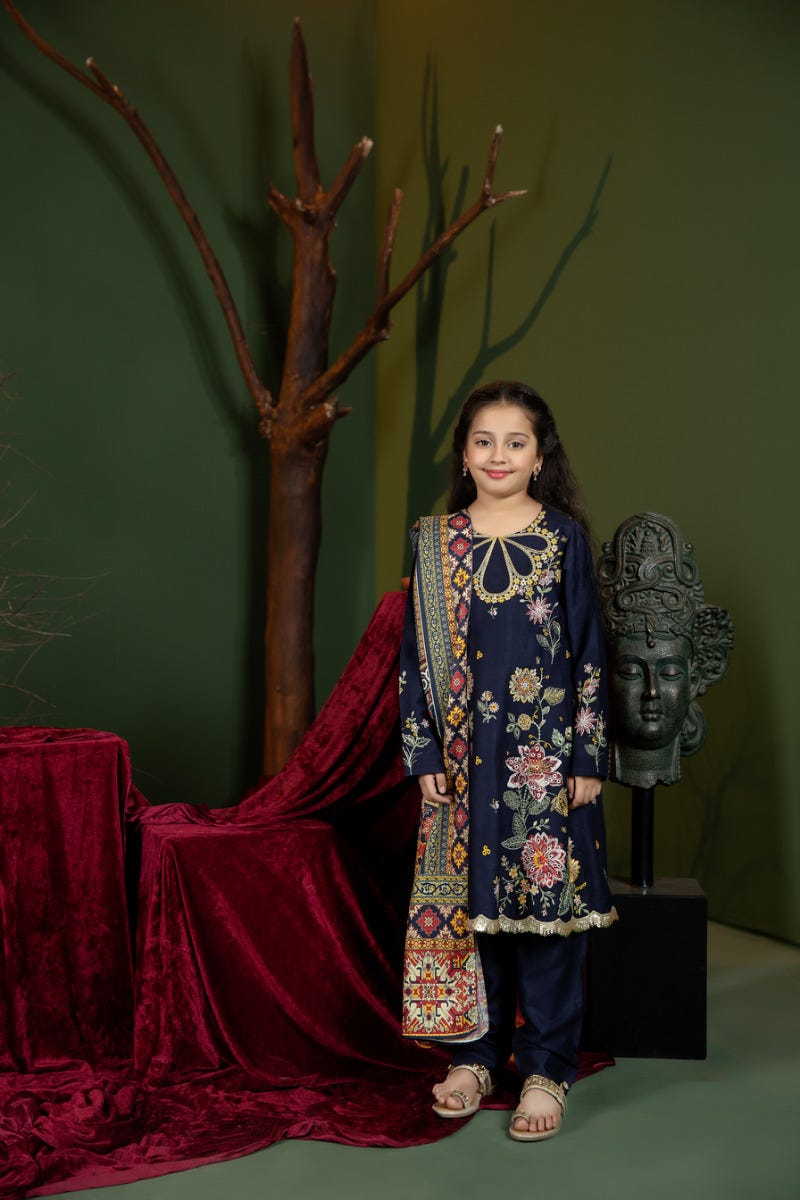 Kids Winter Ready to Wear Shawl Collection by Mona 04